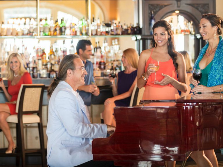 GALVESTON.COM: Seawall Restaurants - Galveston, TX