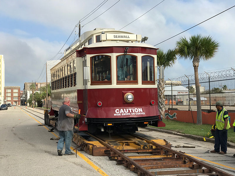 GALVESTON.COM: Shiny Red Historic Trolley 502 Arrives - Galveston, TX